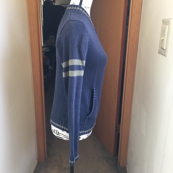 Bass | Sweaters | Euc Bass Sweater | Poshmark